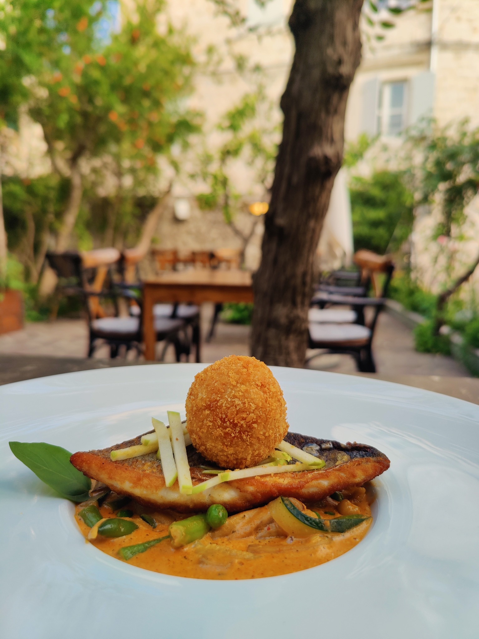 1 Euro Coffee in Croatia? Story of Nook Restaurant - Total Croatia