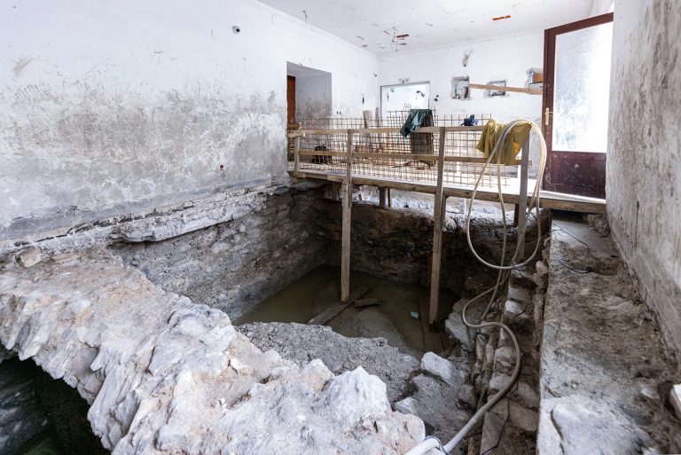 Archaeologists Discover Roman Baths Under Split City Museum - Total Croatia
